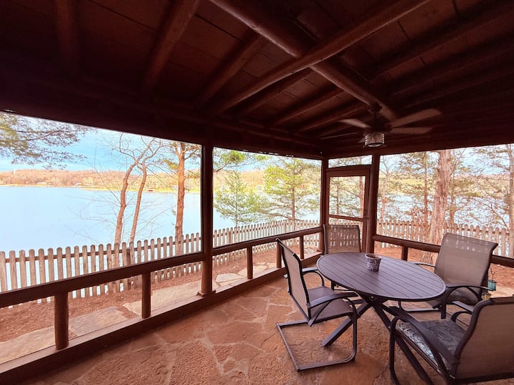 Log Cabin Retreat Two Cabins, One Stay - Camdenton, MO