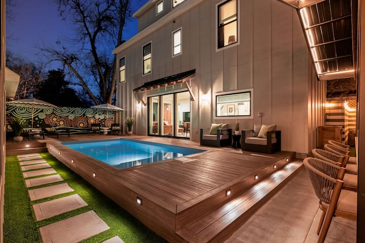 7br Dreamhouse | Pool + Hot Tub + So Much More - Austin, TX
