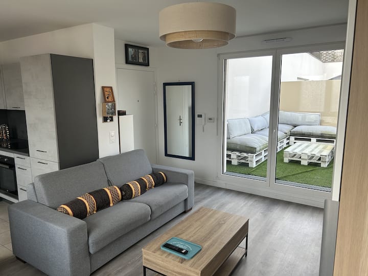 Apartement Avec Terrasse Et Vue à Aubervilliers - Aubervilliers