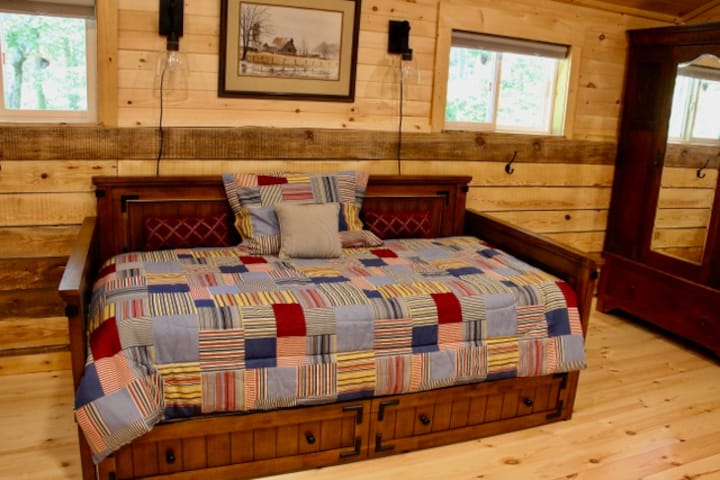 Walland, Gas Fireplace, Hot Tub, Bonfire Pit - Walland, TN