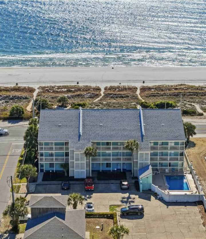 10 Steps To Paradise, Ocean View, Pool, Main Floor - Laguna Beach, FL