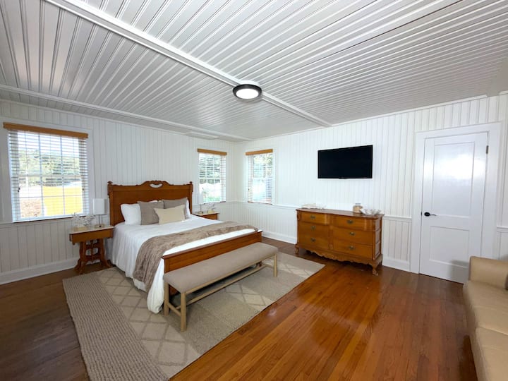 02-sandbar Suite - Ocracoke, NC