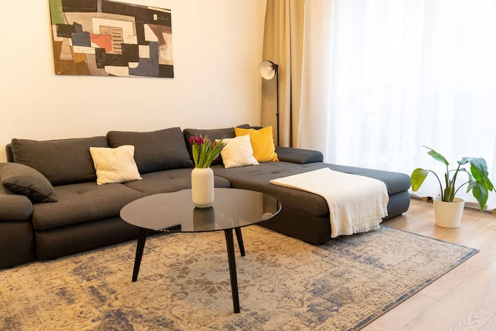 Sundeck City Centre Apartment - Bratislava