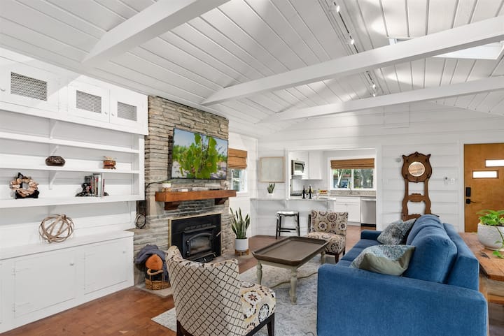 Private Bungalow Extended Stay Santa Rosa Area - Santa Rosa, CA