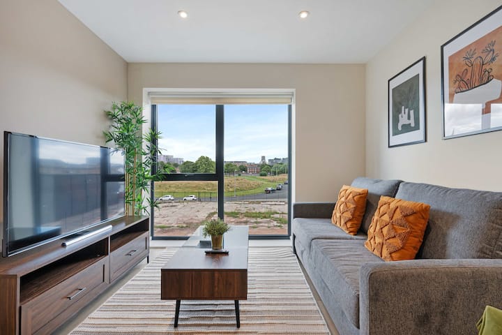 Modern 2br 2ba Apartment In Liverpool - Sleeps 4 - Liverpool, UK