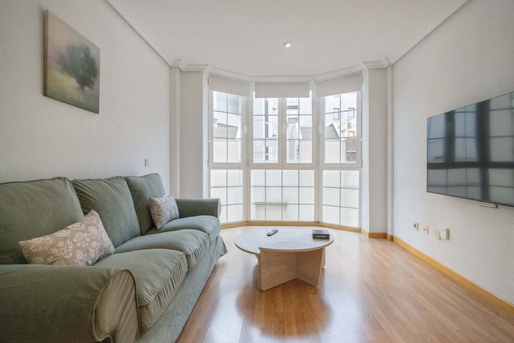 Comfortable Apartment On Calle Eraso - Madrid