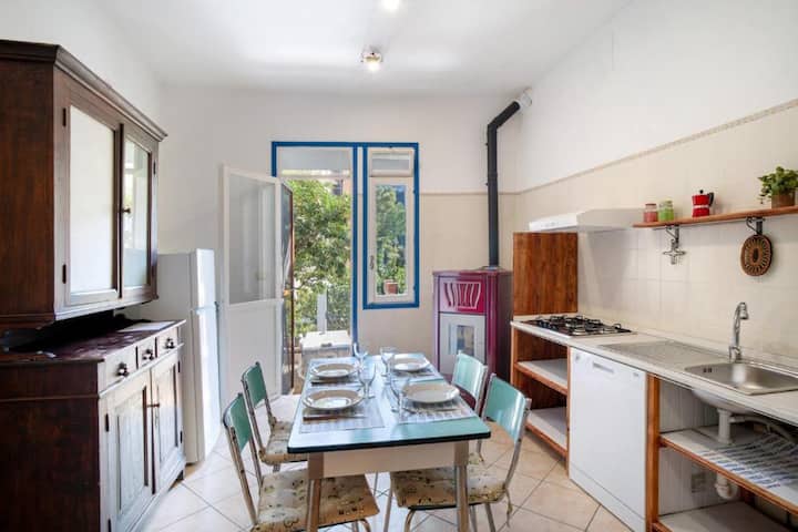 Host4u - Ligurian House With Garden In Imperia - Impéria