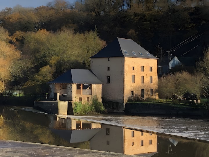 Moulin De La Benatre - Laval, France