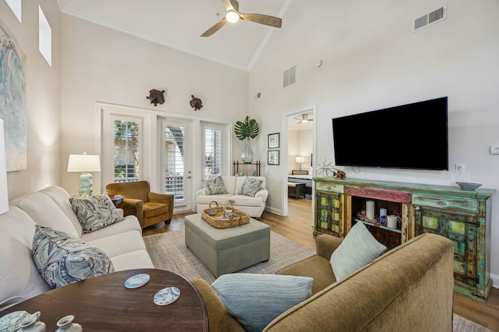 Spacious 3br, Near Beach W/ Pool - American Beach, FL