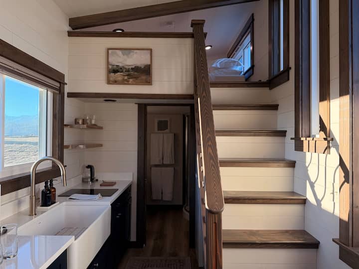 Royal Wulff Tiny Home - Emigrant, MT