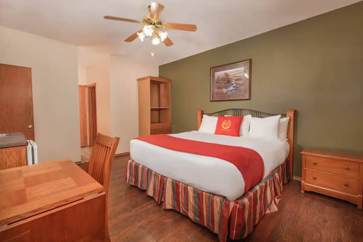 Studio | Westgate Branson Woods | Resort Stay - Branson, MO
