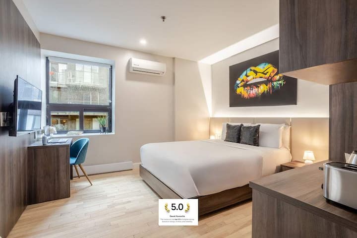 Haus Queen – Downtown Mtl Vibe - Montreal
