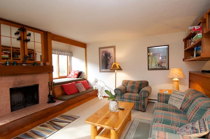 Thimbleberry Condo - Teton Village, WY