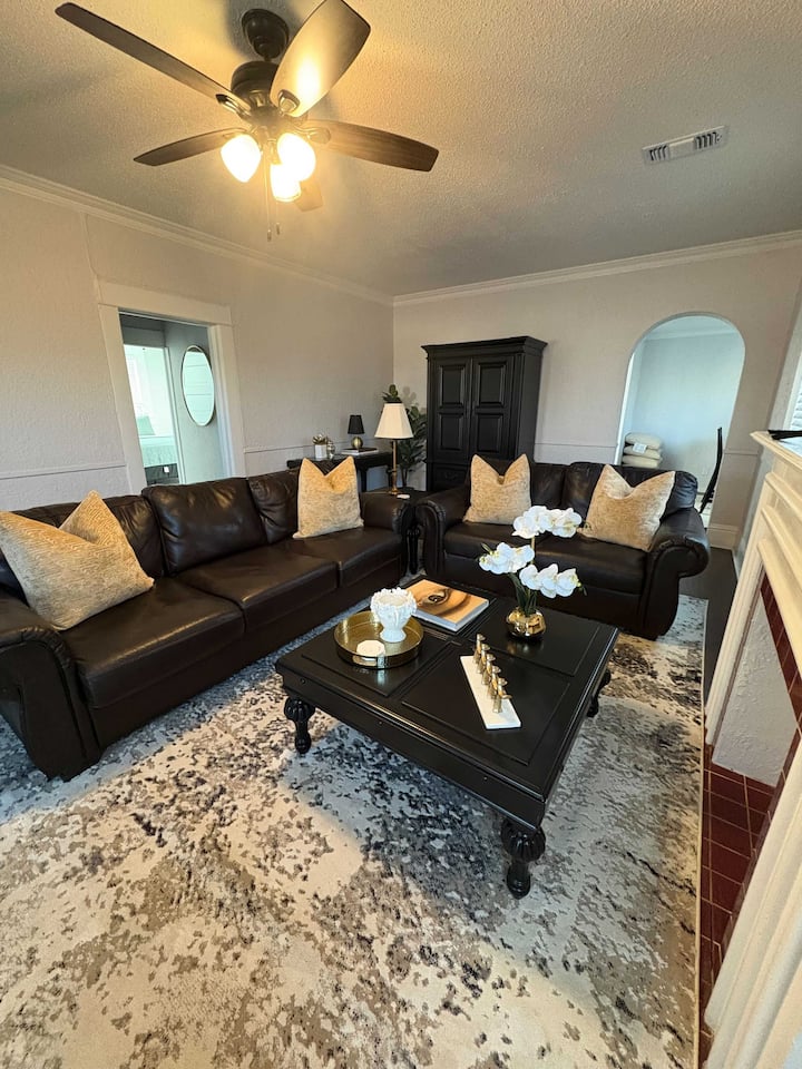 The Taylor House - Amarillo