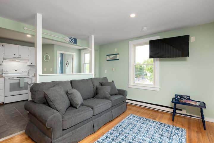 Steps2beach-oceanview-3bdrm-2.5bath Loft - Old Orchard Beach, ME