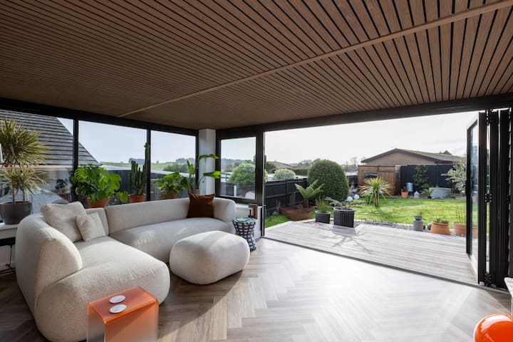 The Bach | By Coaste - Dover