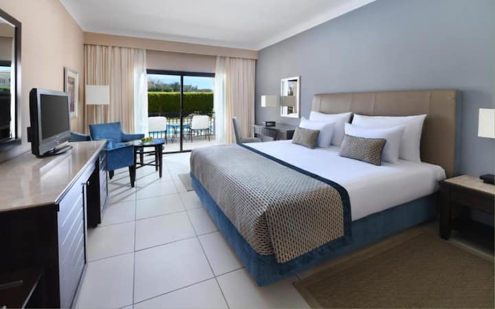 4 Spacious Rooms Steps From Beach & Dive Spots - Hurghada