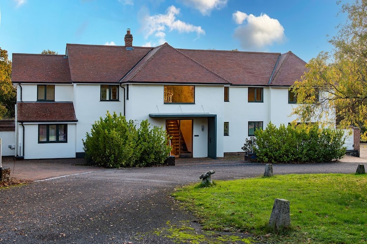 Stunning Mansion With Heated Swimming Pool - Southampton