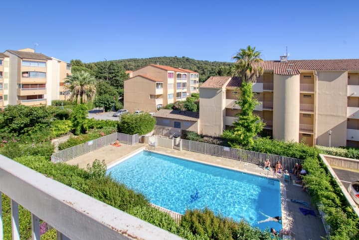 Spacieux Studio Neuf, Proche Mer - Sanary-sur-Mer