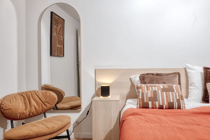 Central 1br Apartment With Bath & Shower - Brussel