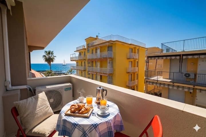 Apartment At The Beach With A/c And Parking | Ap33 - San Bartolomeo al Mare