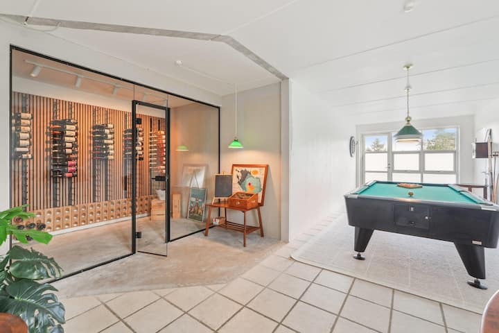 Holstvej 21 Holiday Home For 12 Guests With An. - Denmark