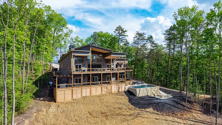 Aska Splash*heated Pool*views*5 Min To Downtown - Georgia