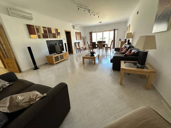 Beach Days, Park Views &Amp; Easy Living - Armação de Pêra