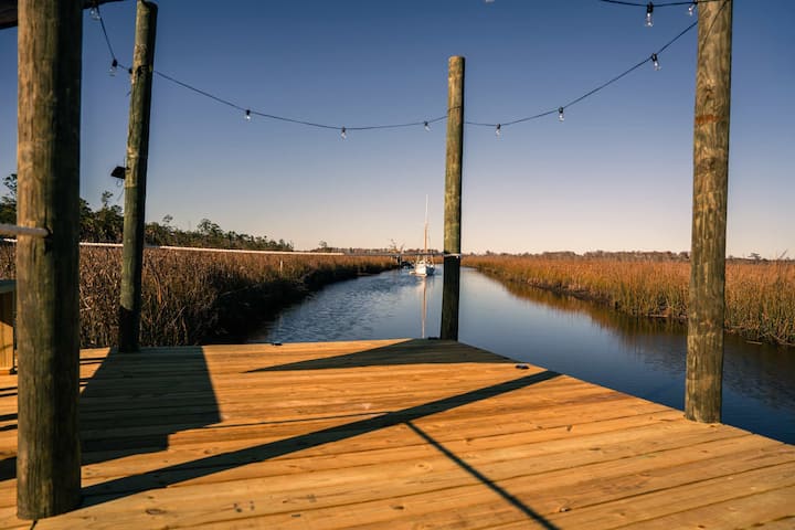 New- Apalachicola River Waterfront Dock & Kayak La - Apalachicola
