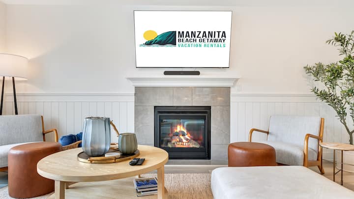 Driftwood Dreams - Manzanita, OR