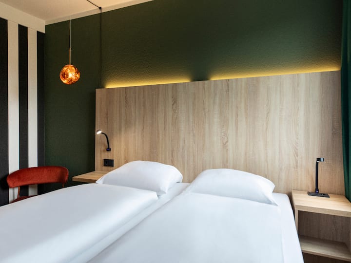 Ideal Room For Adventure Lovers Near Hiking Area - Dormagen