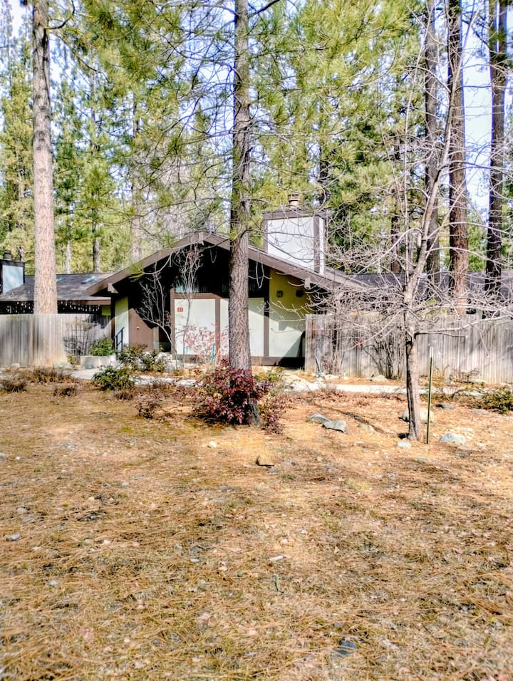 Twenty1 Graeagle Meadows | Pet Friendly, A/c - Graeagle, CA