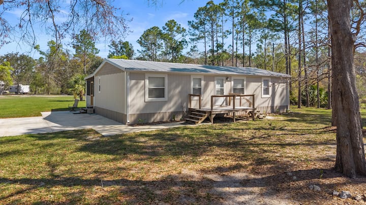 Steinhatchee Acres Retreat - Home In Steinhatchee - Steinhatchee, FL