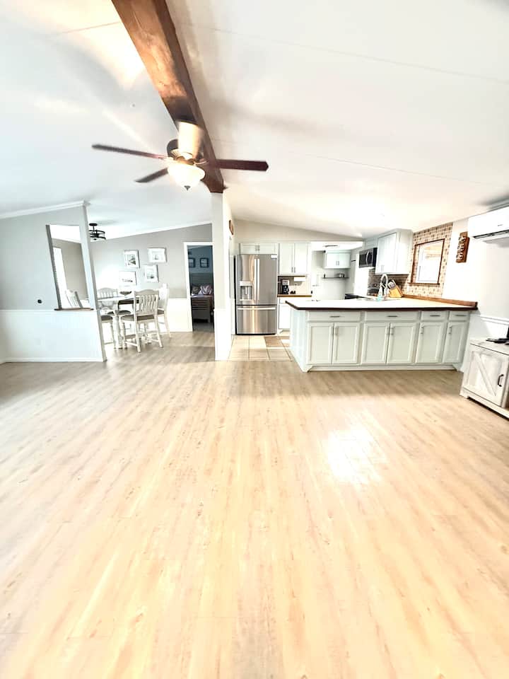 Steinhatchee Acres Retreat - Home In Steinhatchee - Steinhatchee, FL