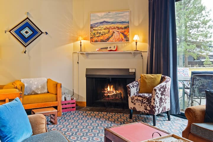 Rare 3-unit Condo | Sleeps 10 | Steps From Lodge - Black Butte Ranch, OR