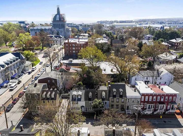 Chapel Gate 3br Steps To City Dock & Naval Academy - Annapolis, MD