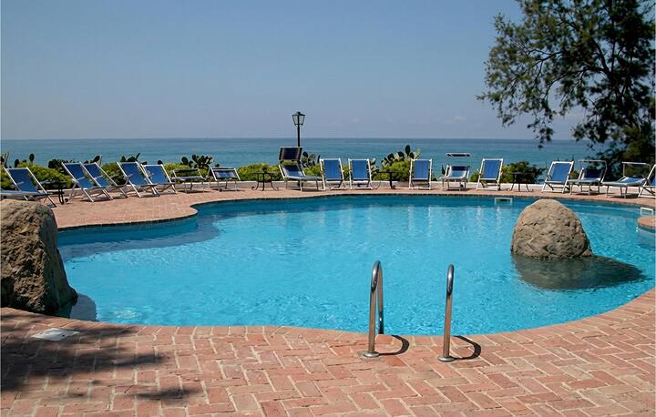 Awesome Home In Parghelia With Swimming Pool - Parghelia