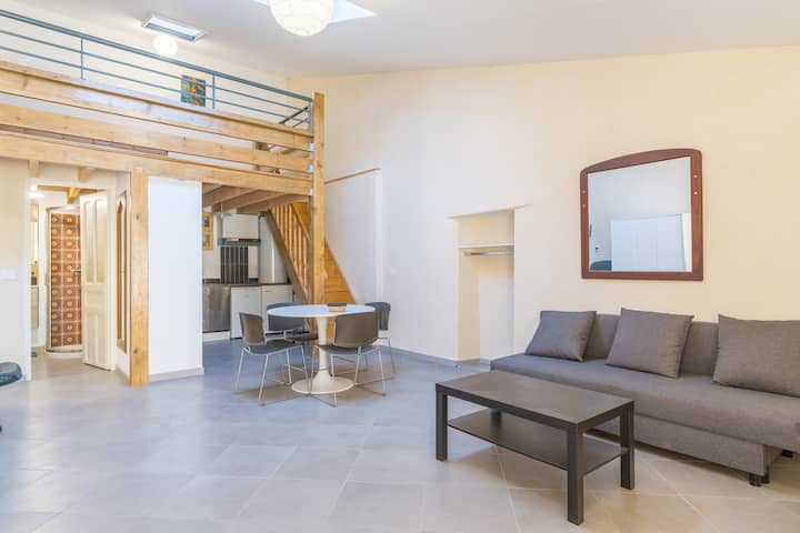 Vaste Appart De 50 M2- 2 Pièces -N3 - Mallemort