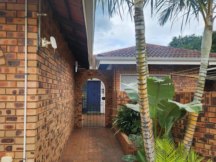 3-bed Apt 9 Trapie Truter Dr Beach Dunes - Richards Bay