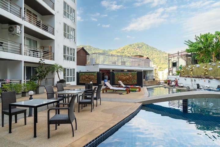 Hillside Patong Condo With Pool, Bar, Parking - Patong Beach