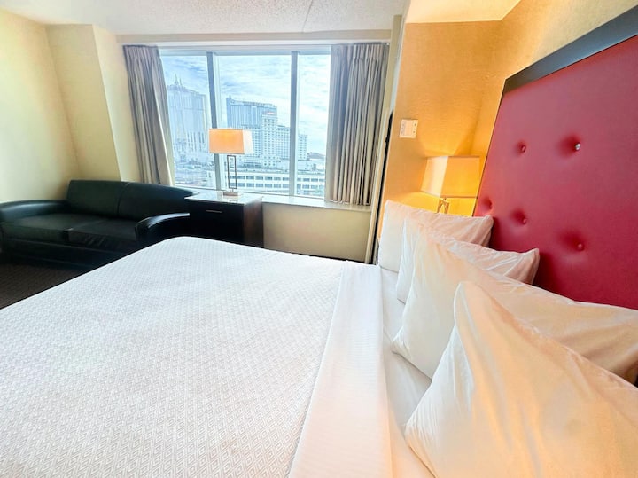 Atlantic Palace Directly On Boardwalk Free Parking - Borgata Hotel Casino & Spa