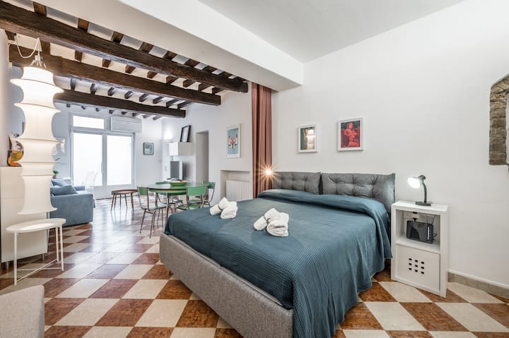 Casa Camilla - Arty Suite Nel Centro Storico - Parma