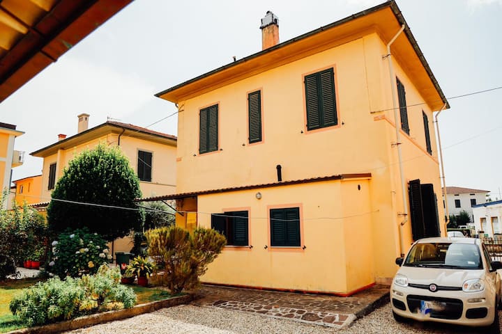 Villa Lilly, A Due Passi Dal Centro Storico Lucca - Lucca