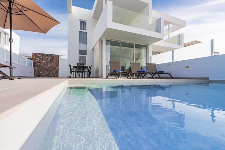 Villa Mandarina By Escape Home - Puerto del Carmen
