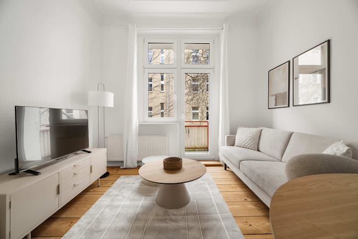 Modern 1 Bedroom Apartment In Steglitz - Berlino
