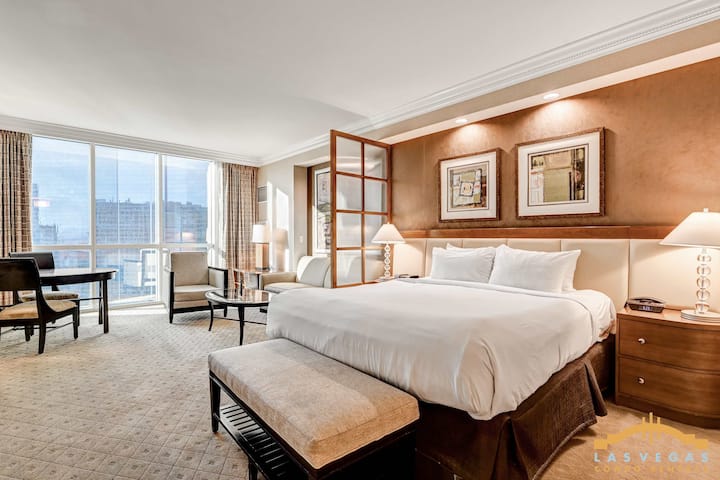 Mgm Signature-24-711 Strip View Jacuzzi Studio - Las Vegas Harry Reid Airport (LAS)