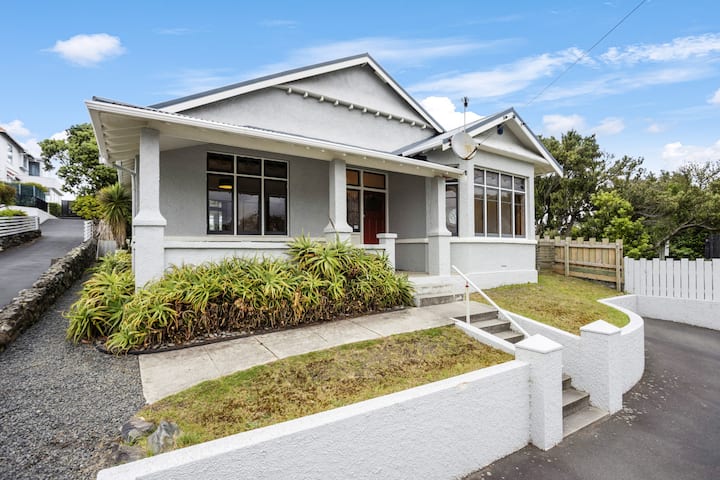 Villa Victoria- Beachside Sanctuary - Dunedin