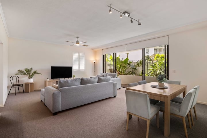 Coastal Serenity At Swell Resort - 트위드 헤드