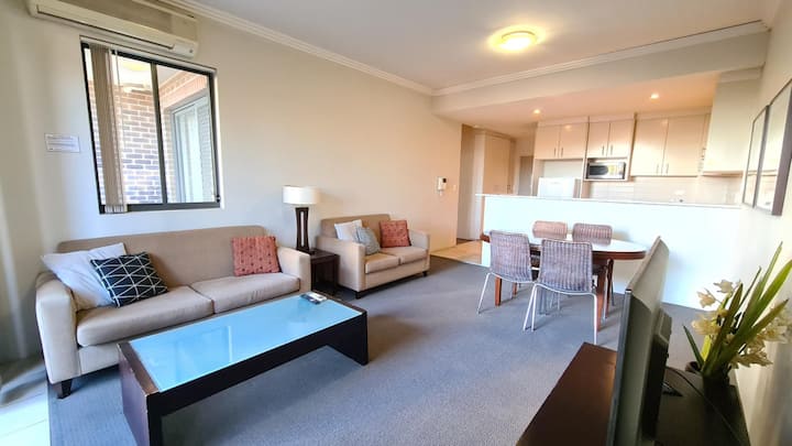 Modern 1 Bedroom In Heart Of Parramatta - Parramatta
