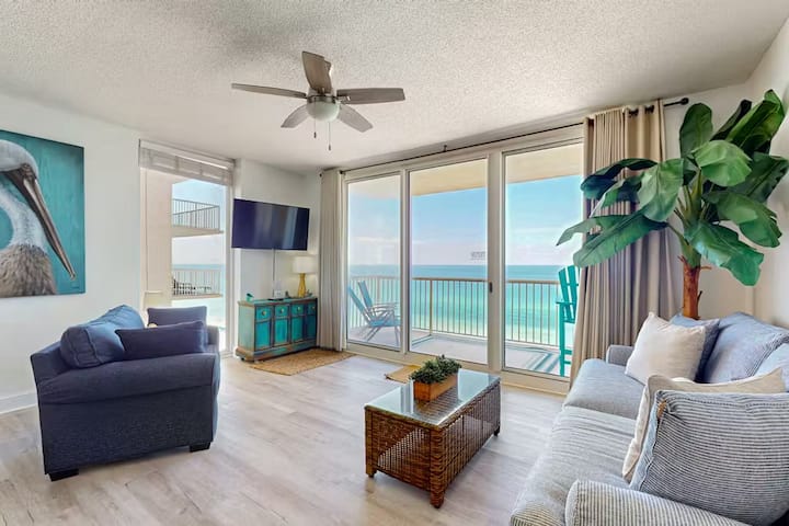 Gulfside Getaway 915–beachfront–sleeps 5 - Panama City Beach, FL